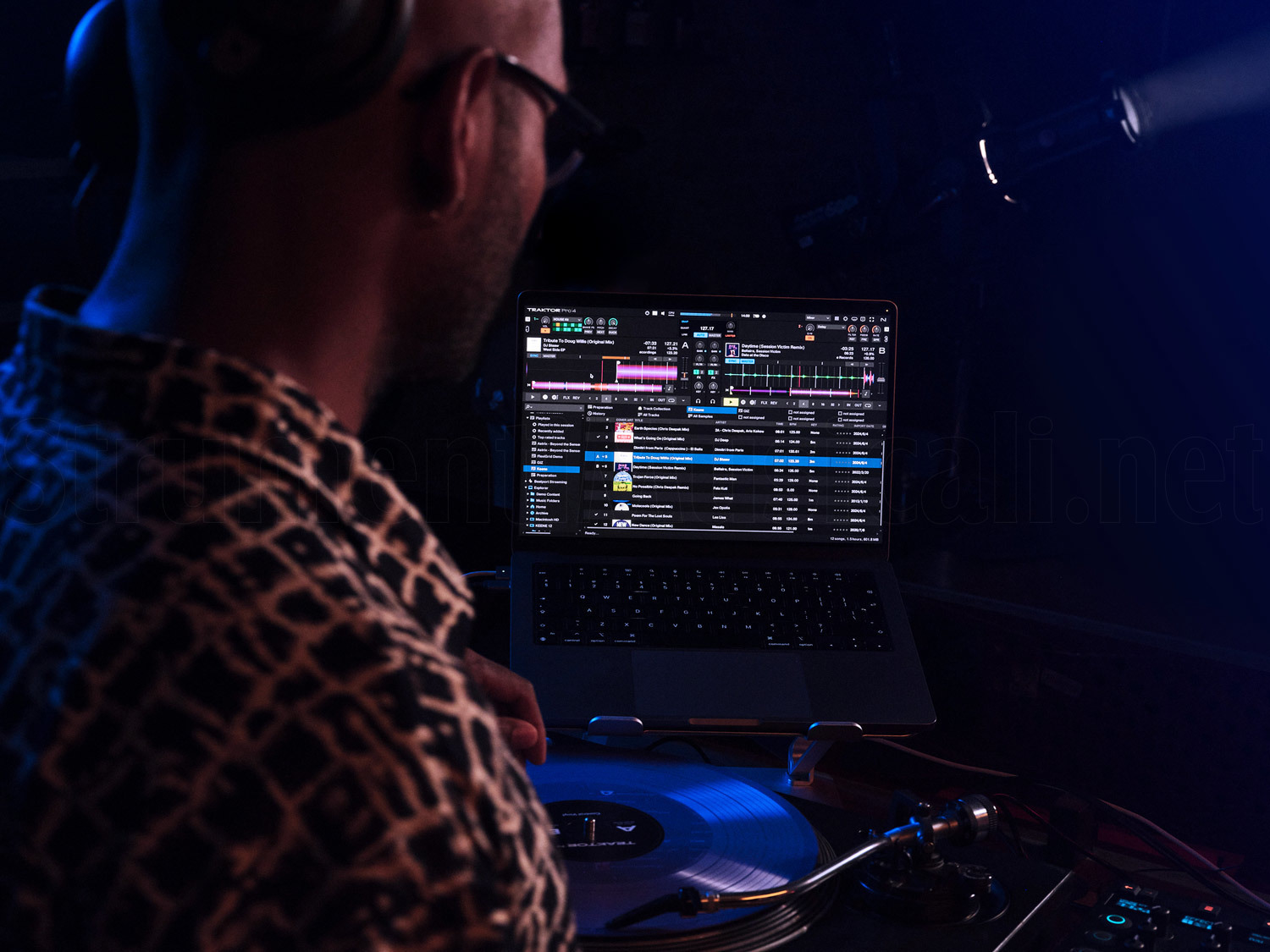 NATIVE INSTRUMENTS Traktor Pro 4 | Strumenti Musicali .net