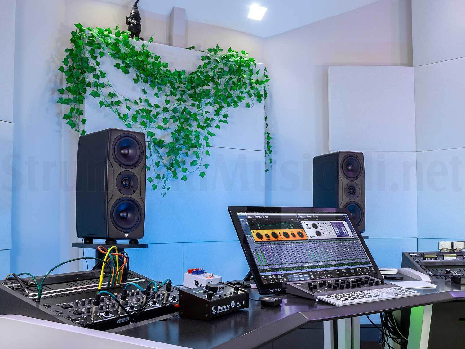 IK MULTIMEDIA iLoud Precision MTM MkII a Roma e Milano