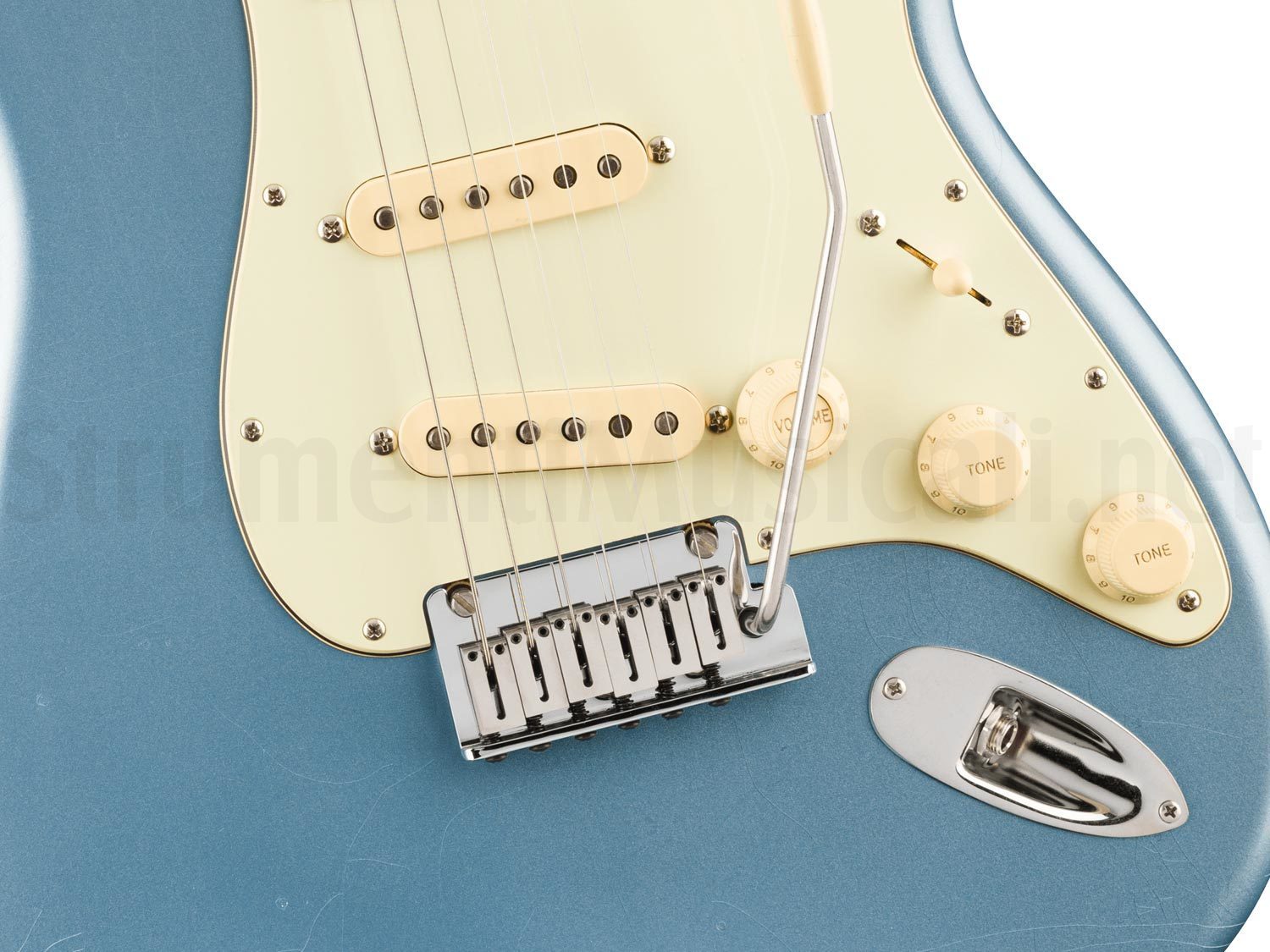 FENDER American Ultra Luxe VIntage '60s Stratocaster RW Ice Blue ...