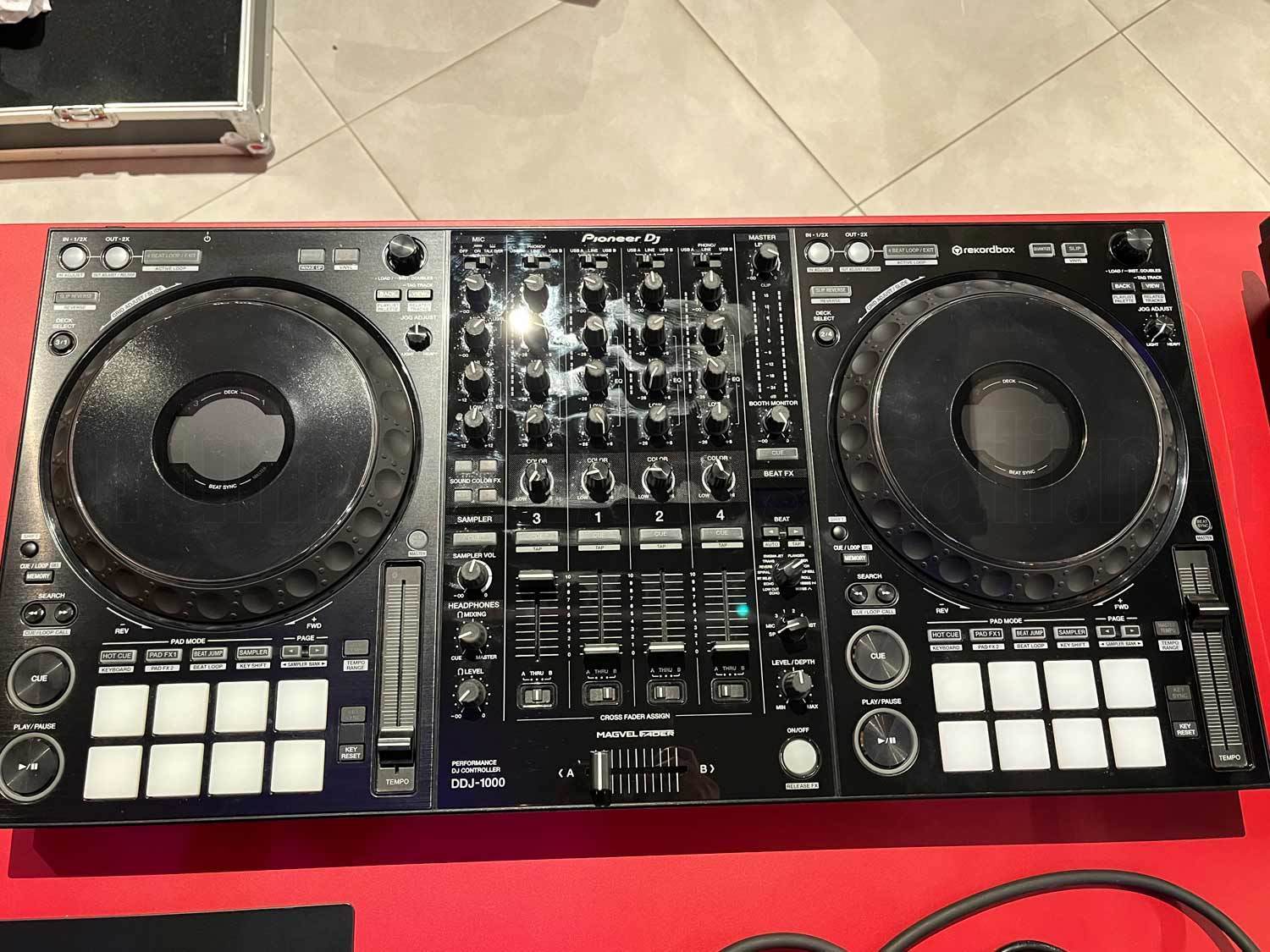 PIONEER DJ DDJ-1000 Usato a Roma e Milano